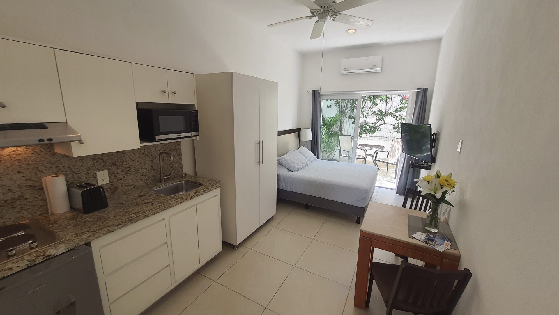 Hanna Apartments - Unit #8 - Costa Bucerias Real Estate
